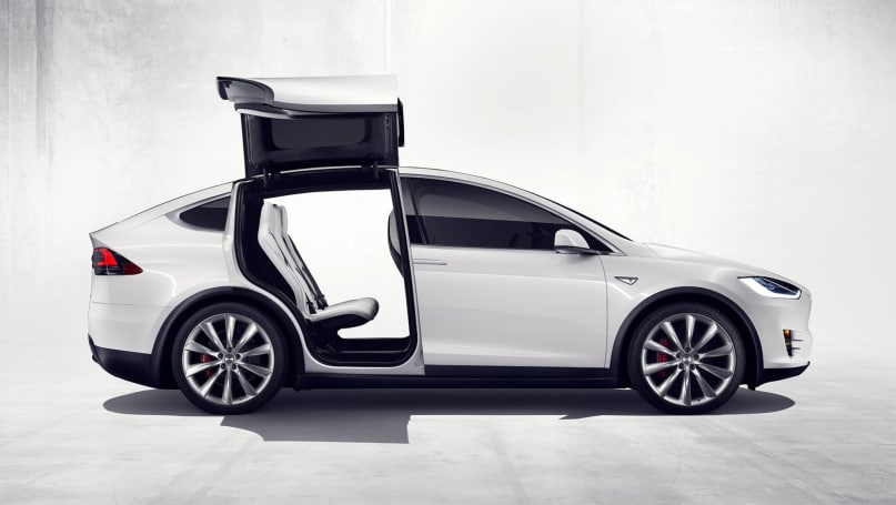Tesla to roll out a fleet of Model X and S mobile service vehicles ...