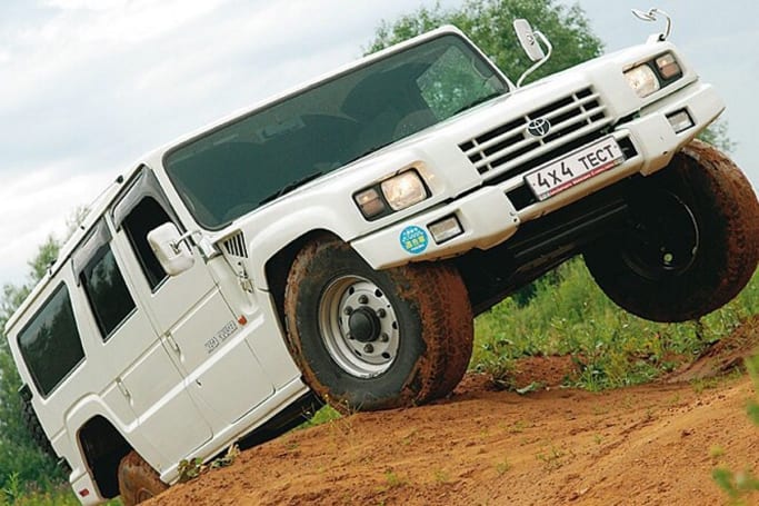 Toyota once made a JDM Hummer | CarsGuide - OverSteer