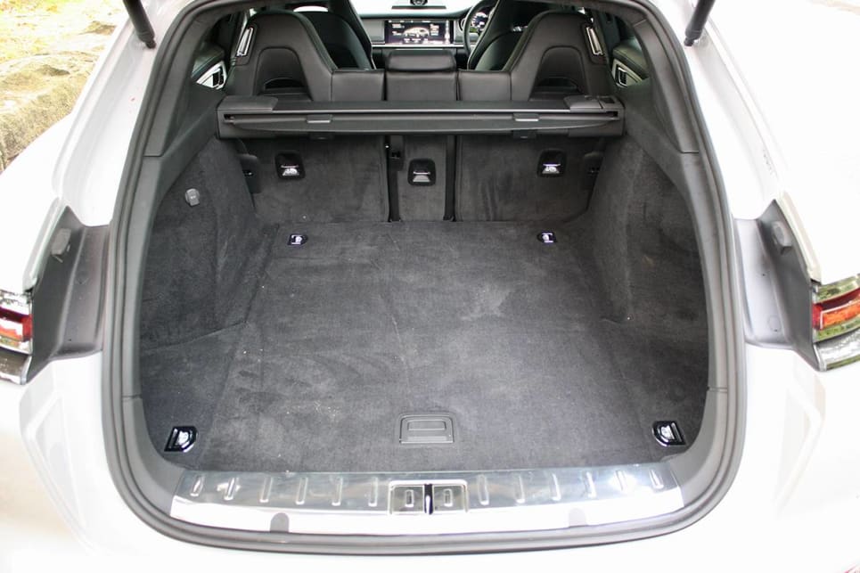 Porsche Panamera Sport Turismo 2018 review: Turbo | CarsGuide