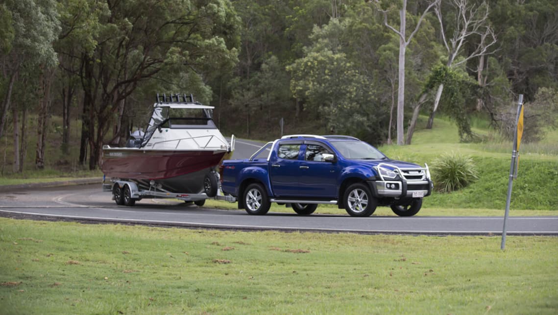 Top 5 Tips to Tow Like a Pro | CarsGuide