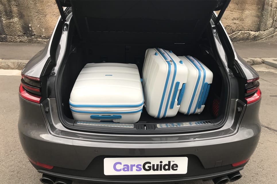 Porsche Macan 2018 review | CarsGuide