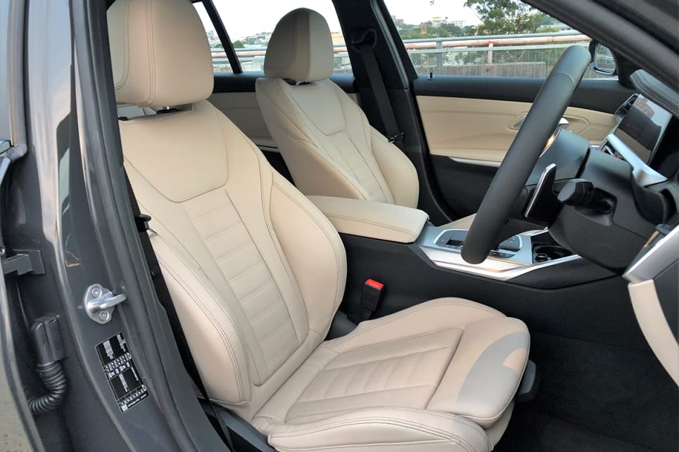 BMW 330i Review, For Sale, Colours, Specs, Interior & Models | CarsGuide