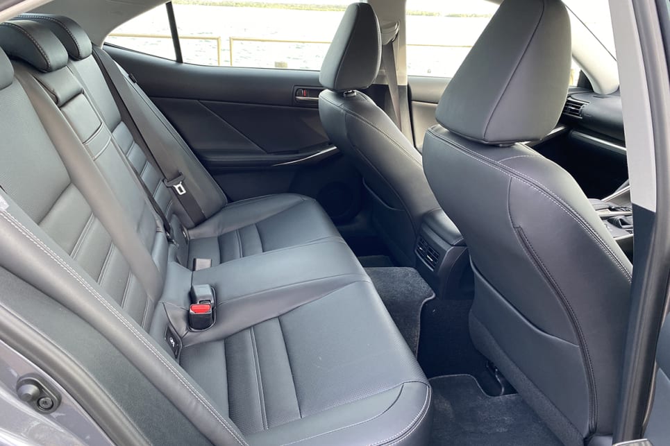 Lexus IS300 2020 | CarsGuide