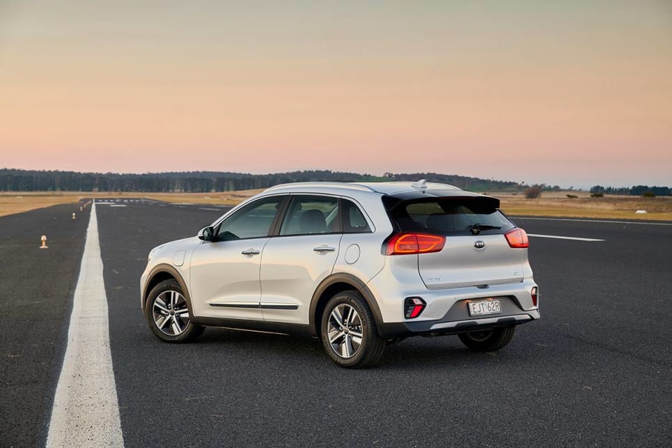 Kia Niro 2021 review - hybrid HEV, plug-in hybrid PHEV, and EV electric ...