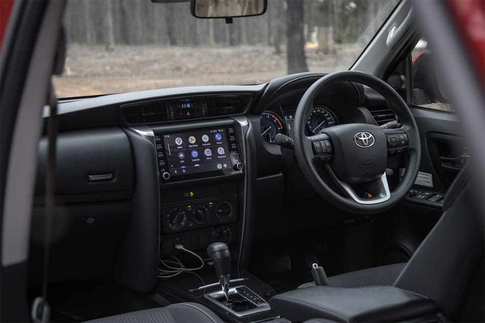 Toyota Fortuner Review, For Sale, Price, Interior & Specs in Australia ...