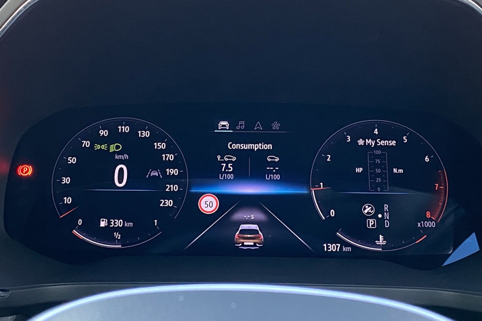 Renault Captur Boot Space, Size, Luggage Capacity & Cargo Volume ...