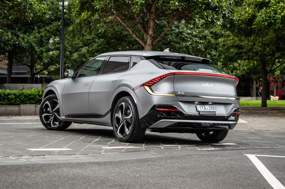 Kia EV6 electric car 2022 review: New EV flagship model is a serious ...