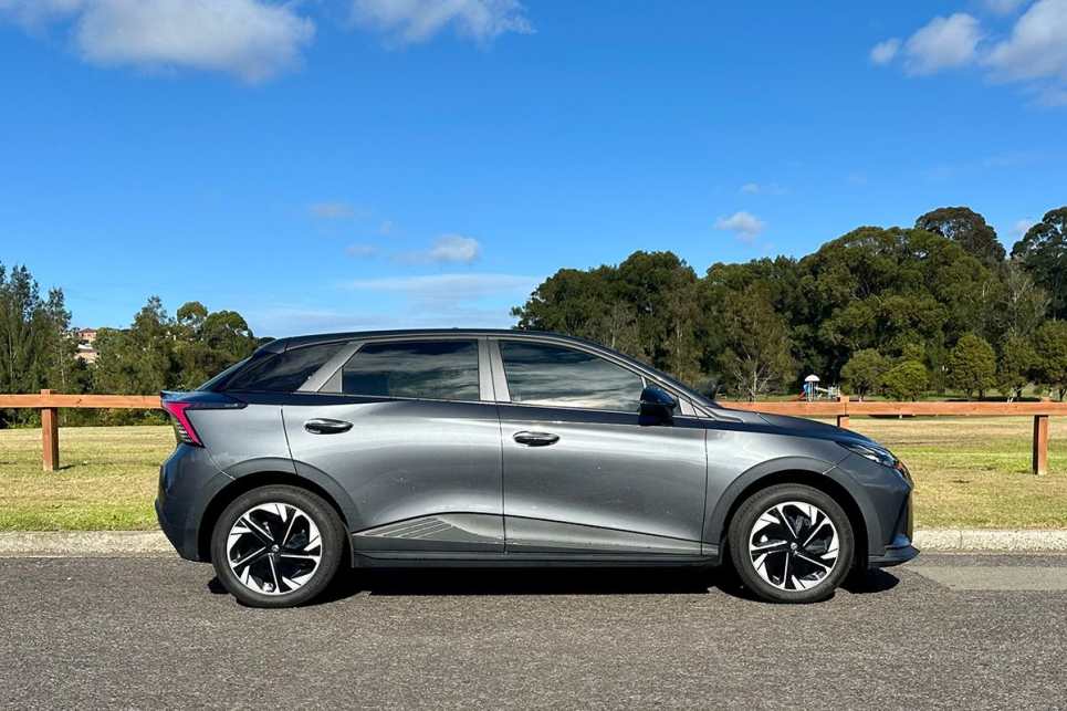 MG MG4 Electric 2024 review: Excite 51 long-term – Does this budget ...