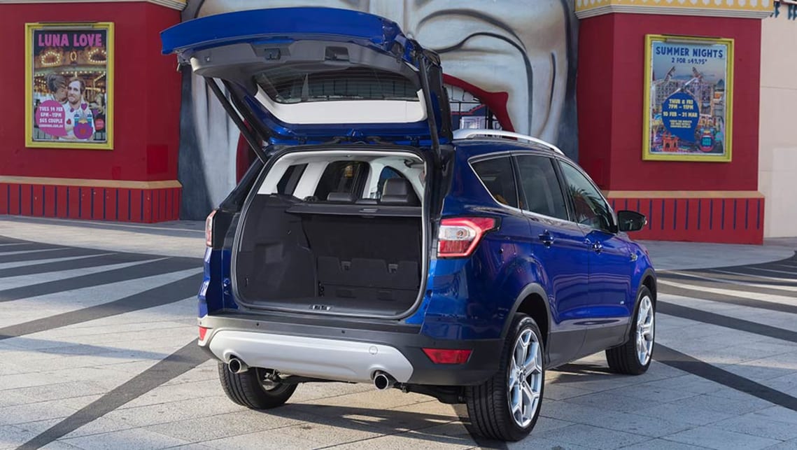 Ford Escape 2017 review | CarsGuide