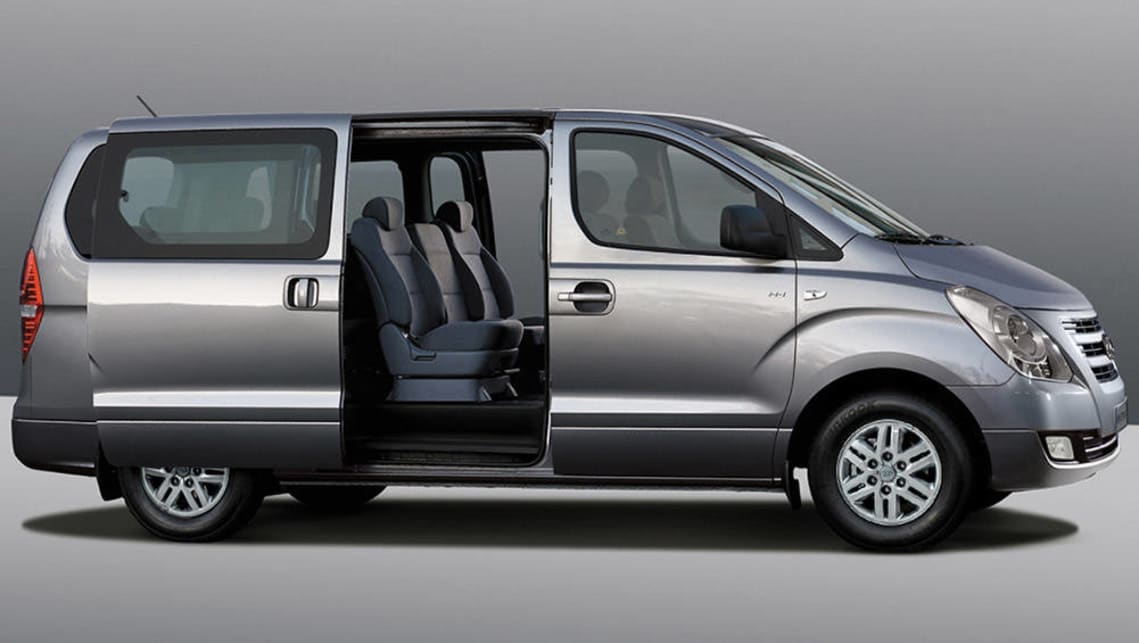 Hyundai iMax 2016 review | CarsGuide