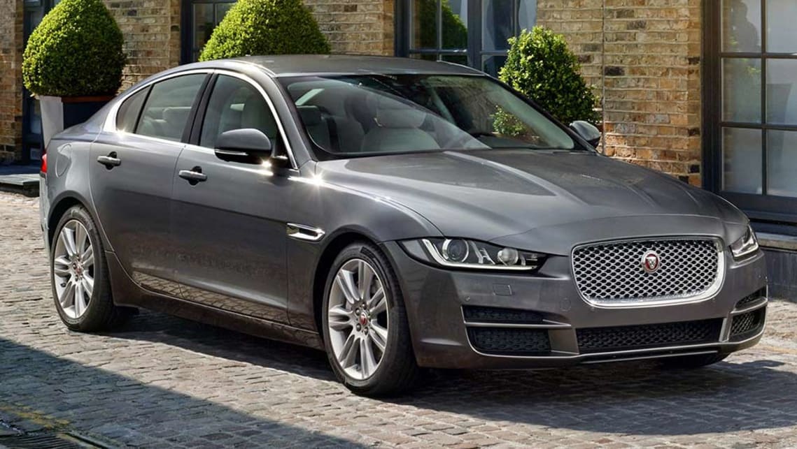 Jaguar XE Portfolio 25t 2016 review | CarsGuide