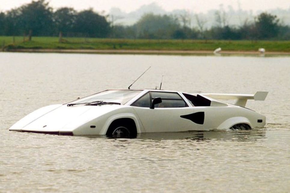 This Lamborghini Countach can swim | CarsGuide - OverSteer