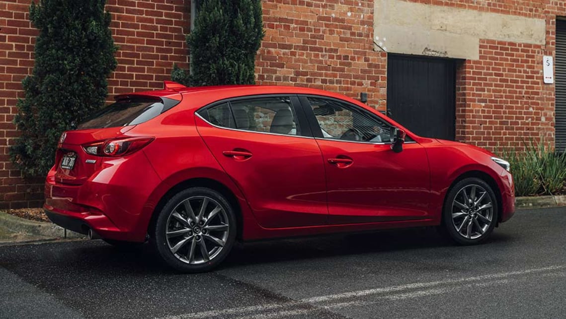 Mazda 3 SP25 Astina 2016 review | CarsGuide