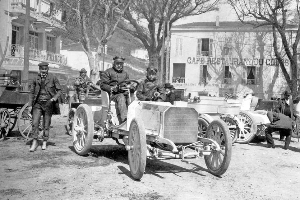 Rolls-Royce and Mercedes are now older than your average Galapagos ...