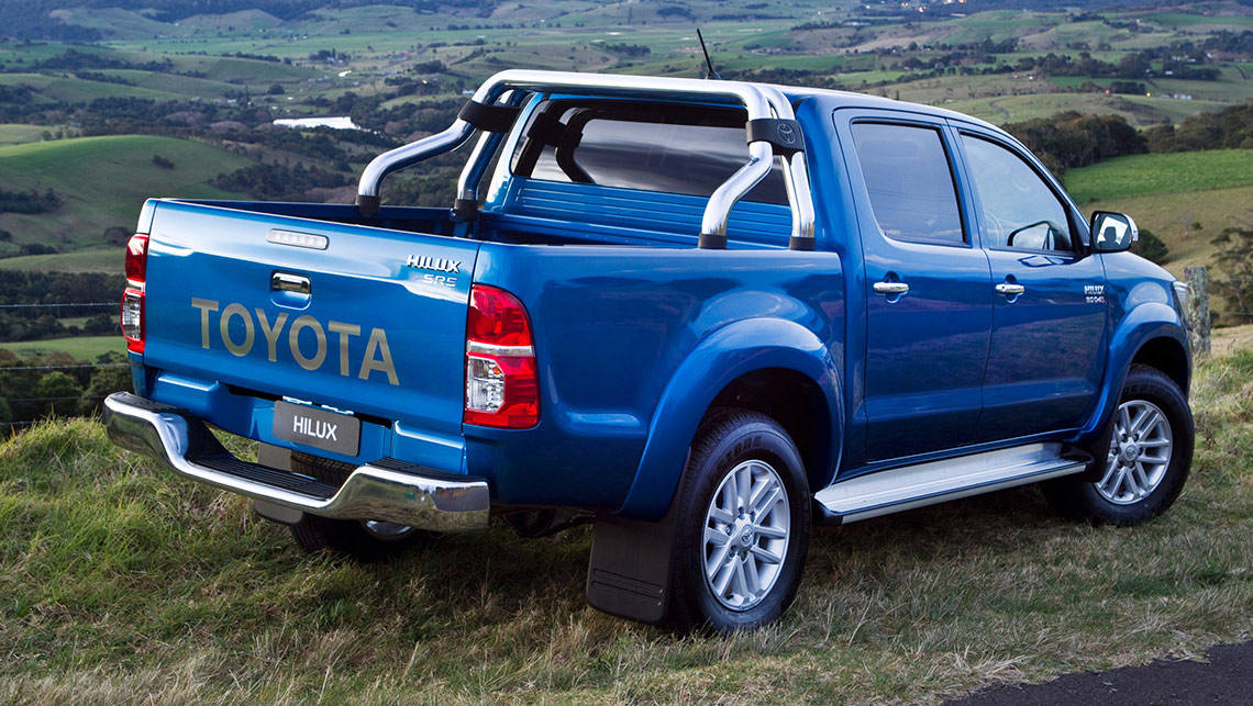 Toyota HiLux SR5 4WD Dual Cab Turbodiesel 2014 Review CarsGuide