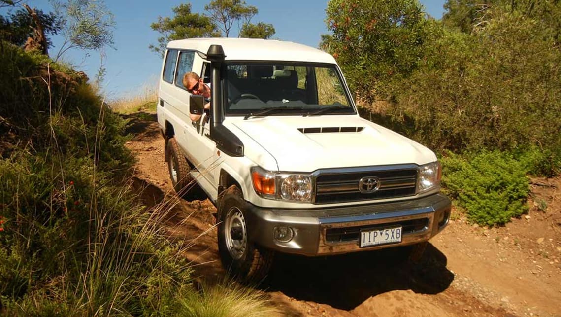 78 Series Land Cruiser review | CarsGuide