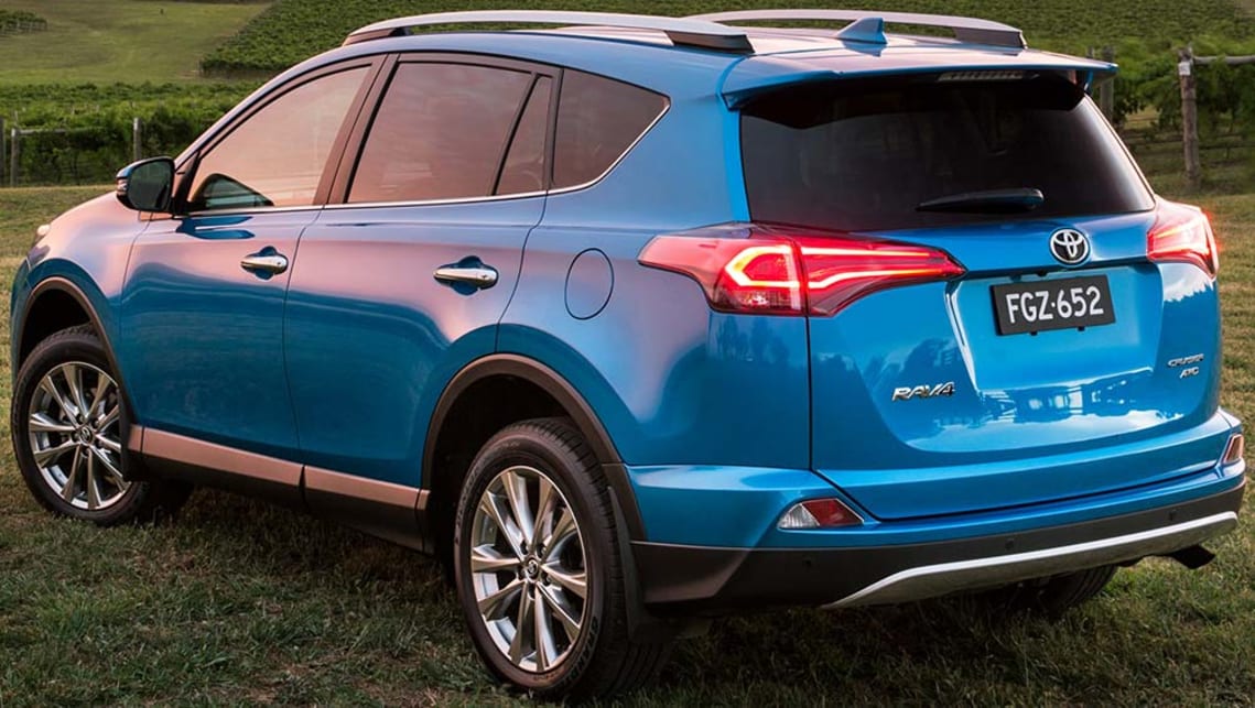 Toyota RAV4 Cruiser 2016 review | CarsGuide