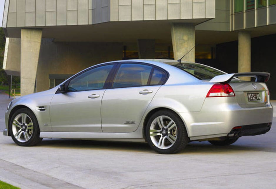 Holden Commodore SS 2009 Review | CarsGuide
