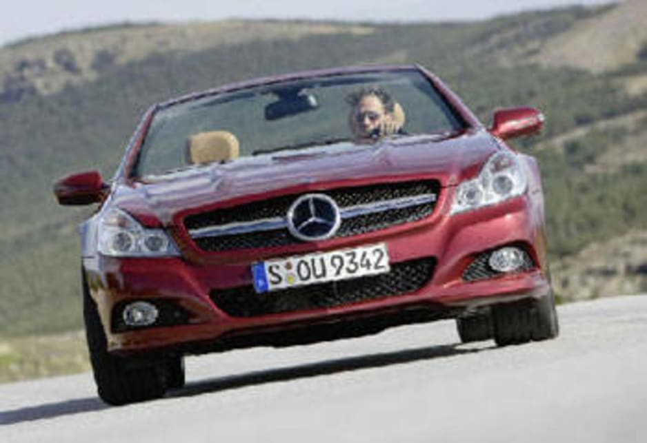 Mercedes-Benz SL sports an aggressive new look | CarsGuide