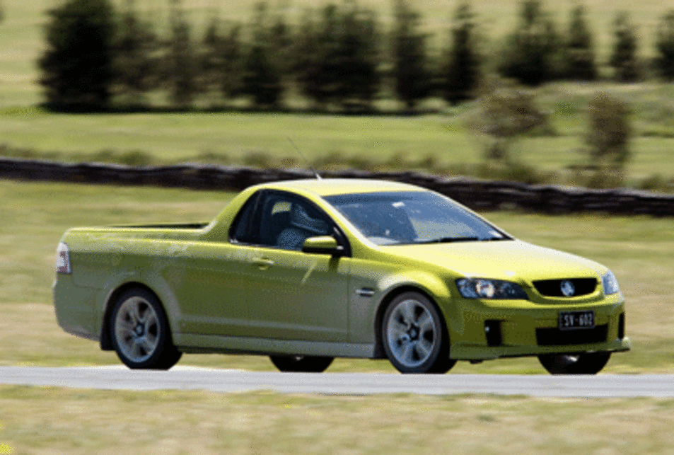 Holden SV6 Ute wins Readers Choice Award | CarsGuide