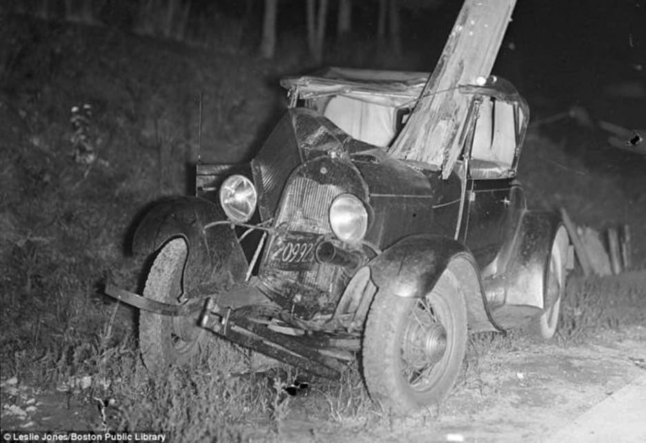 Classic car wrecks - Car News | CarsGuide
