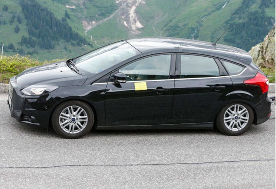 Ford Focus spy shots - Car News | CarsGuide