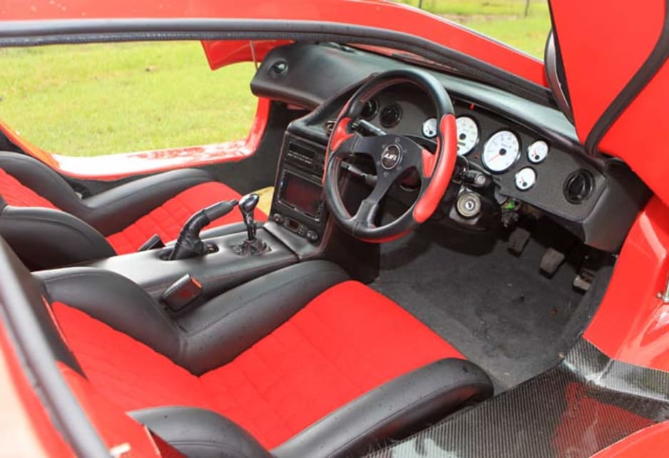 Alan Jones AJF1 set for 2011 - Car News | CarsGuide