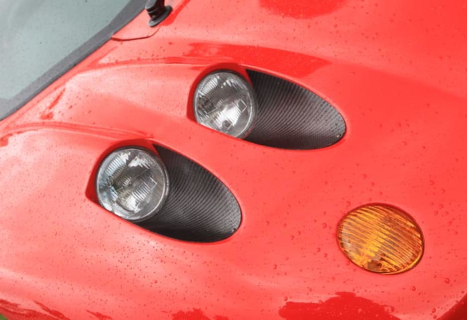 Alan Jones AJF1 set for 2011 - Car News | CarsGuide