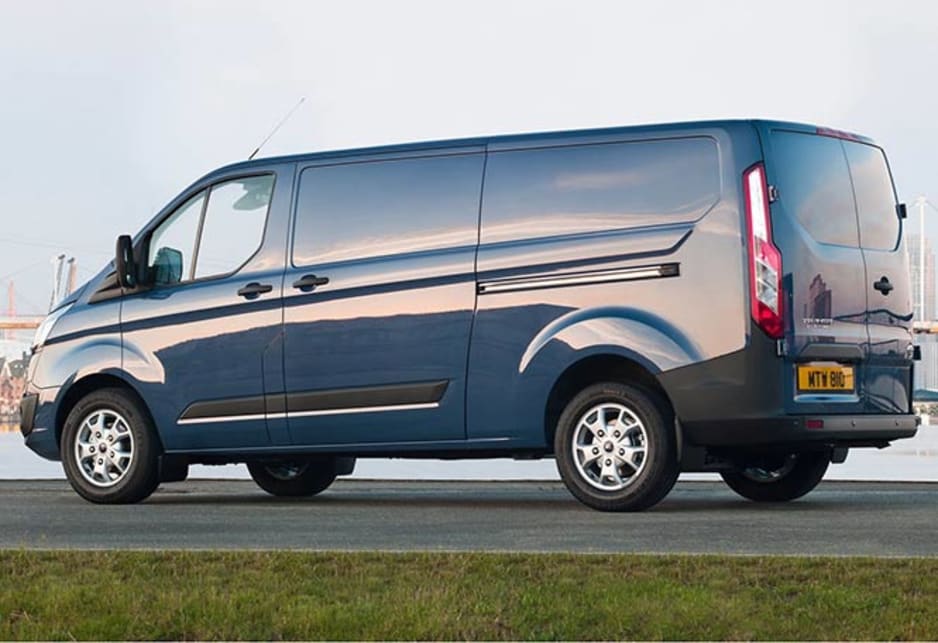 2014 Ford Transit gets major changes - Car News | CarsGuide