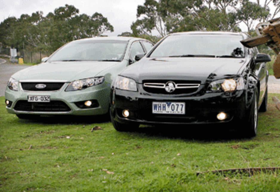 Ford Falcon vs Holden Commodore 2008 Review | CarsGuide