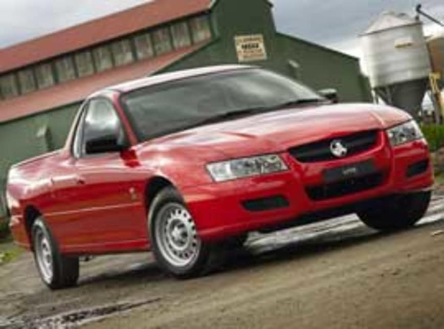 Holden Commodore Ute 2004 Review | CarsGuide