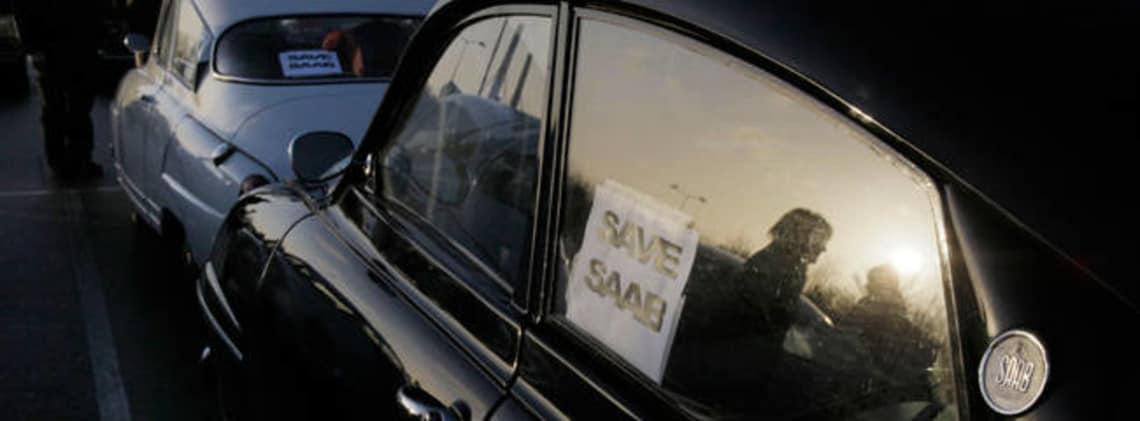 Saab owners stage protests - Car News | CarsGuide