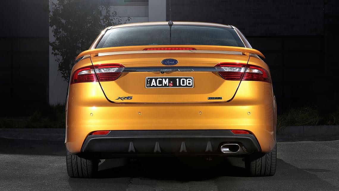 Ford Falcon XR6 2015 review | CarsGuide