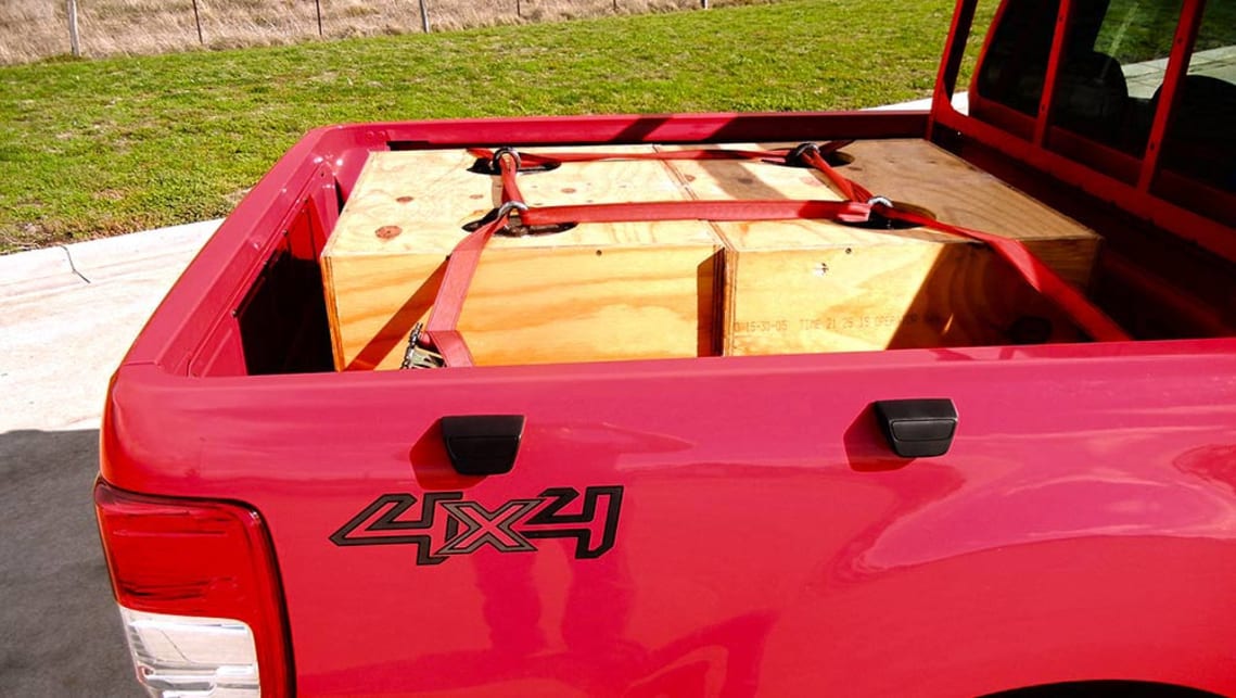 Ford Ranger XLS 4x4 2.2L auto dual cab 2016 review | CarsGuide