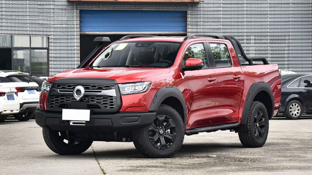 Can China take down the Ford Ranger Raptor? Great Wall Cannon Everest ...