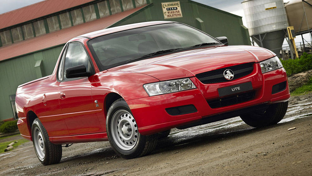 Holden Commodore 2003 Review | CarsGuide