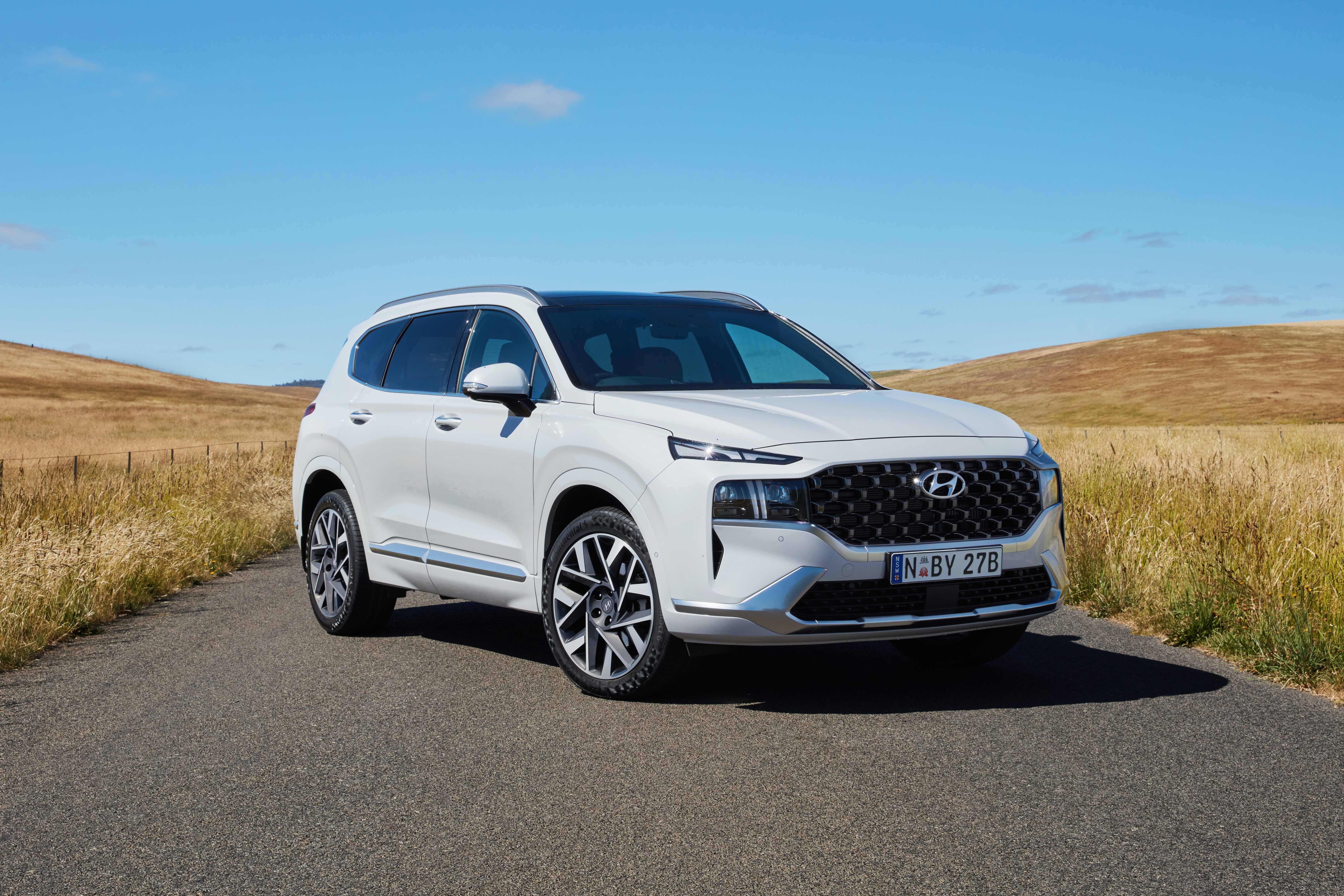 Hyundai Santa Fe 2021 review: Highlander snapshot | CarsGuide