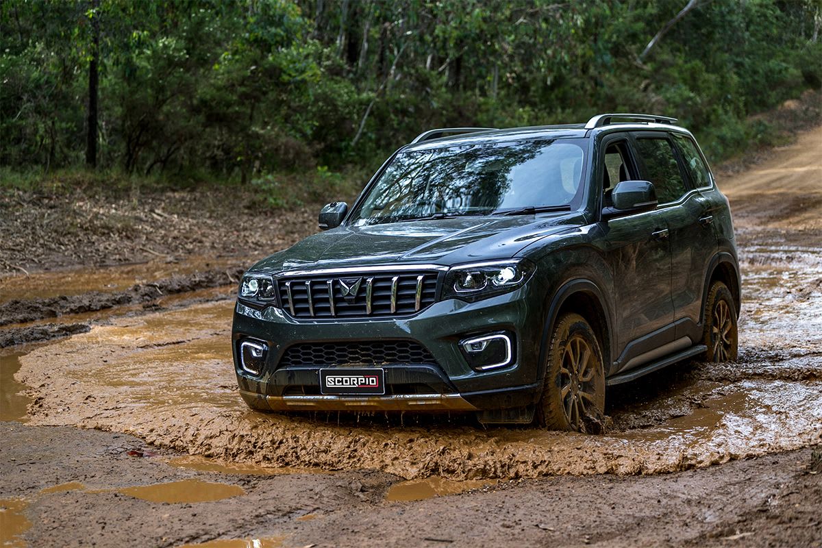Is it really a Toyota Prado rival? 2023 Mahindra Scorpio compared on ...