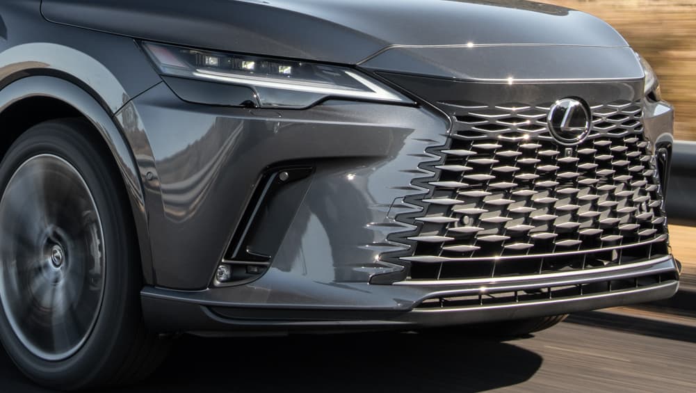 Luxury SUV picks up 60km driving range plug-in hybrid: 2025 Lexus RX 450h+ PHEV confirmed to ...