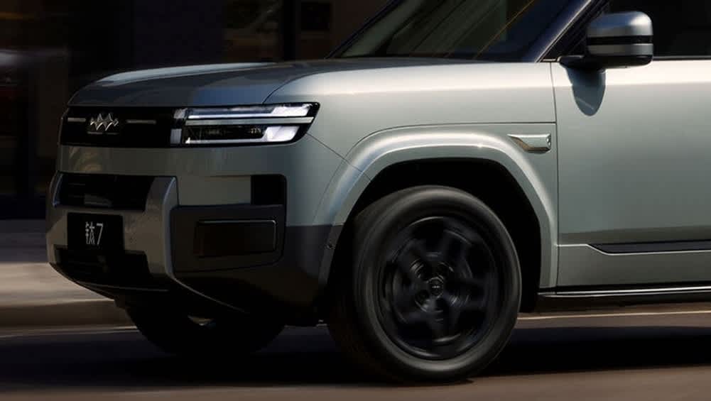 BYD’s new sub-$40K Toyota Prado rival: 2026 FangChengbao Tai 7 priced ...