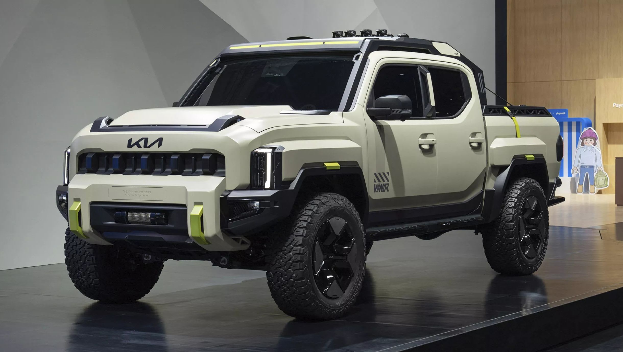 Kia's new Ford Ranger Raptor rival? 2025 Kia Tasman Concept reveals ...