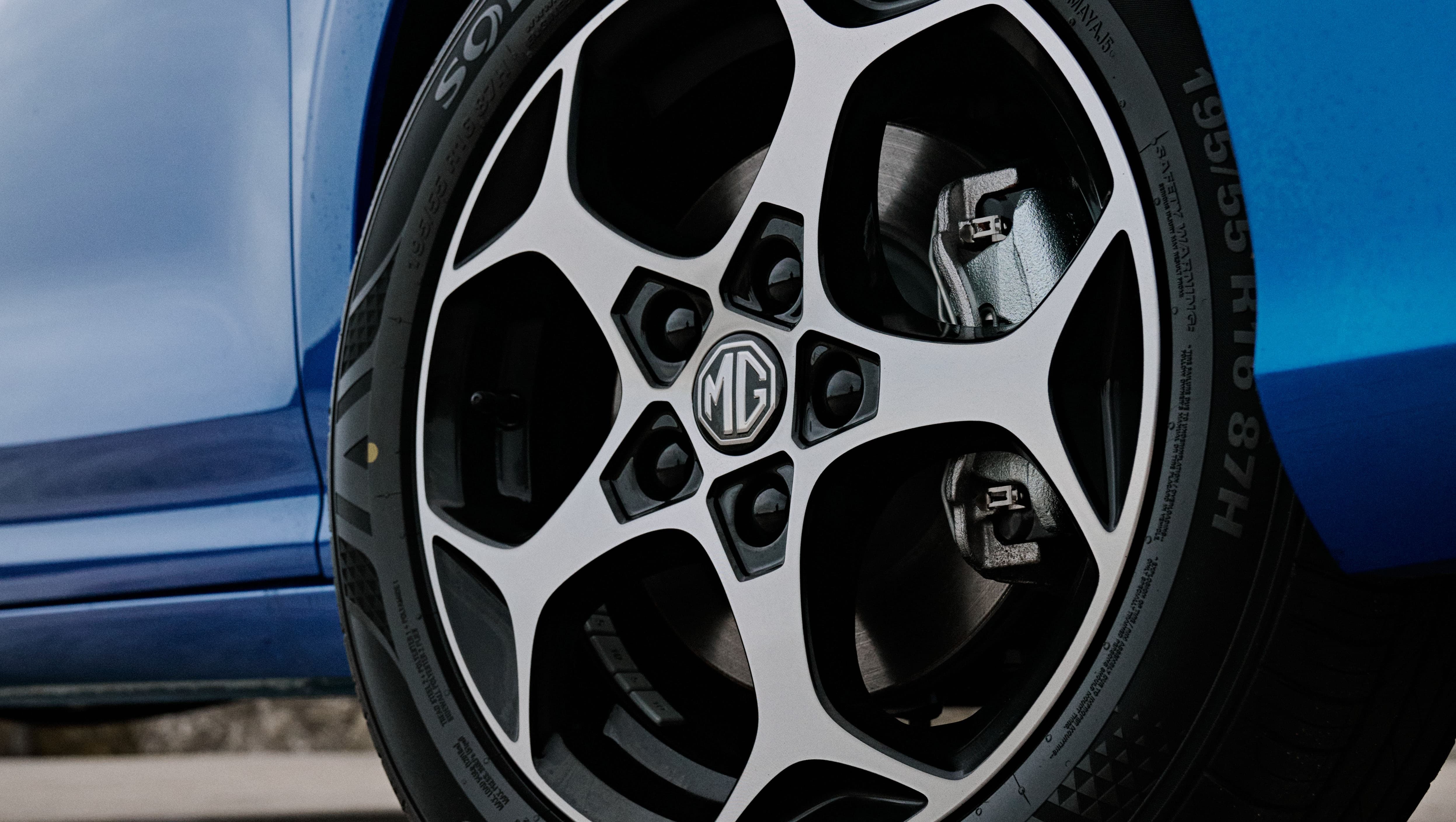 The car horror more Aussies need to see: ANCAP crash test reveals ...