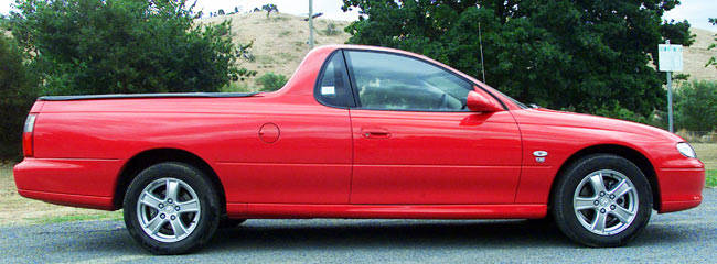 Holden Commodore Ute 2001 Review | CarsGuide
