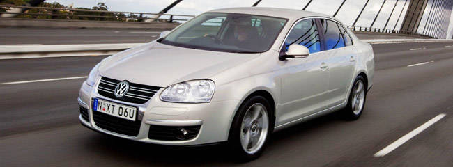 Volkswagen Jetta 2010 Review | CarsGuide