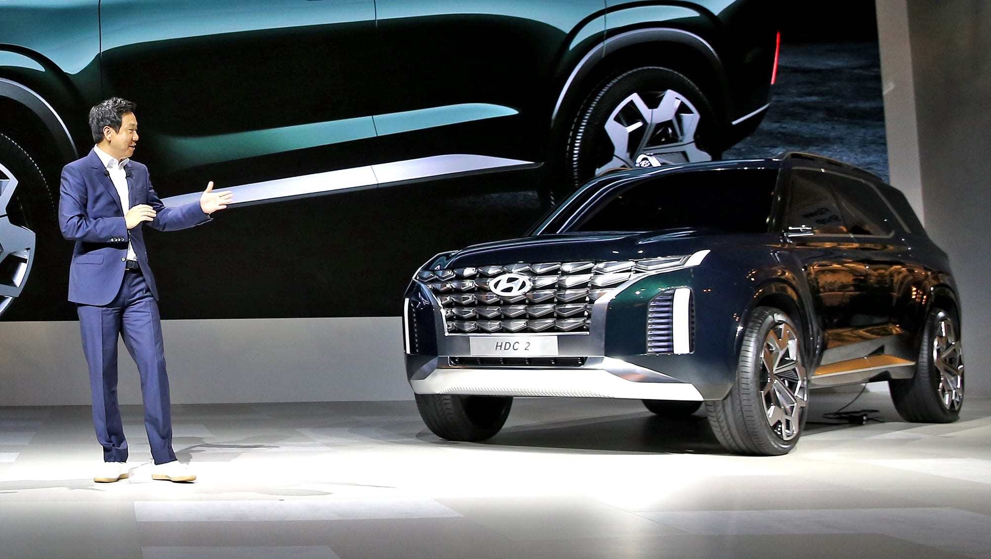 Hyundai Grandmaster concept SUV unveiled at Busan motor show - Car News ...