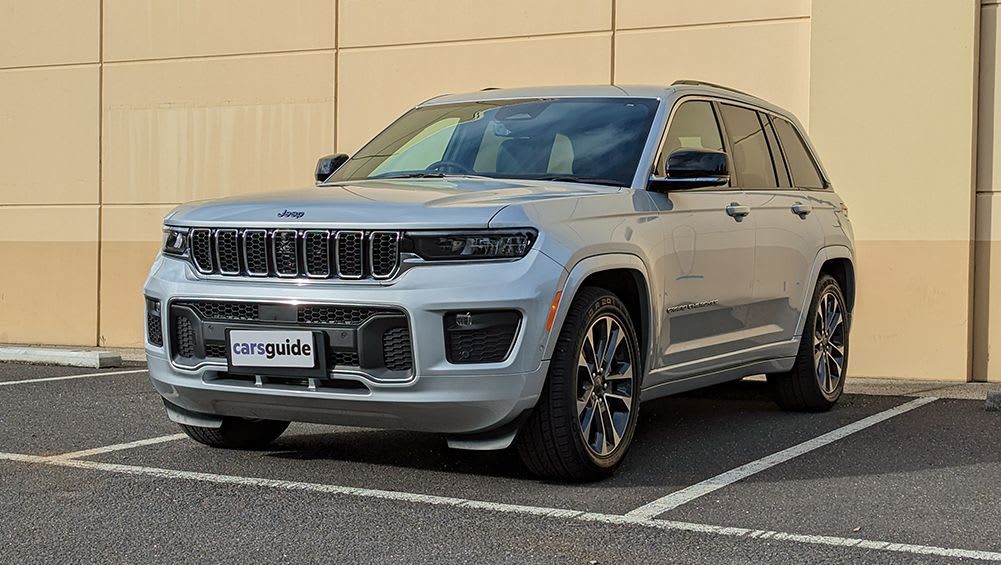 Jeep justifies 2023 Grand Cherokee price rise: 'The car is chalk and ...