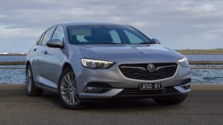 Holden Commodore 2019 | CarsGuide