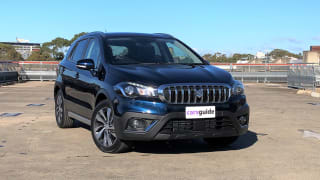 Suzuki S-Cross Boot Space, Size, Luggage Capacity & Cargo Volume ...