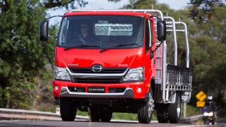 Hino 300 Review, For Sale, Specs & News in Australia | CarsGuide