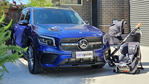 Mercedes-Benz GLB-Class Dimensions 2022 - Length, Width, Height ...